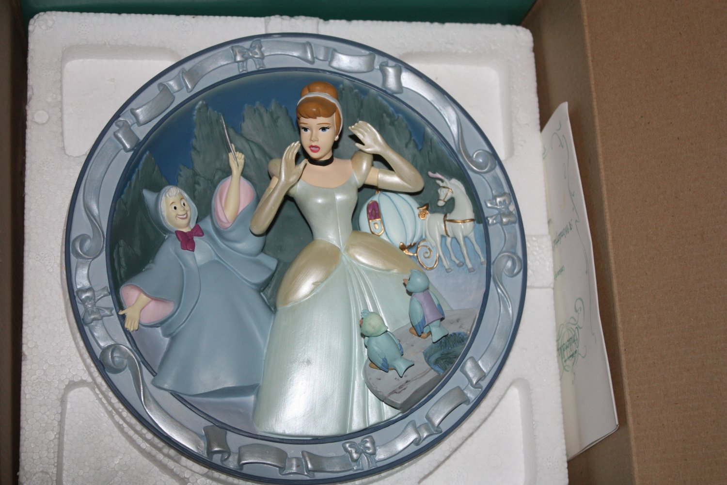 Walt Disney's Animated Classics Cinderella 3D Bas Relief Plate "A ...