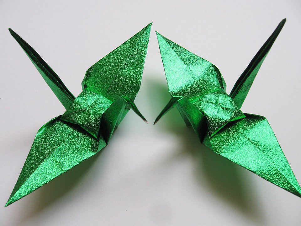 1000 LARGE SHINY GREEN ORIGAMI CRANES FOR WEDDING DECORATIONS 6" X 6"