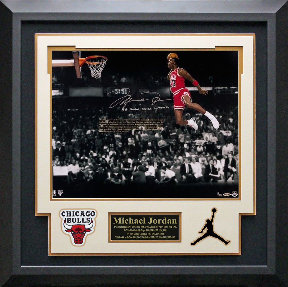 Michael Jordan Signed 1988 Gatorade Slam Photo Display LE of 88.