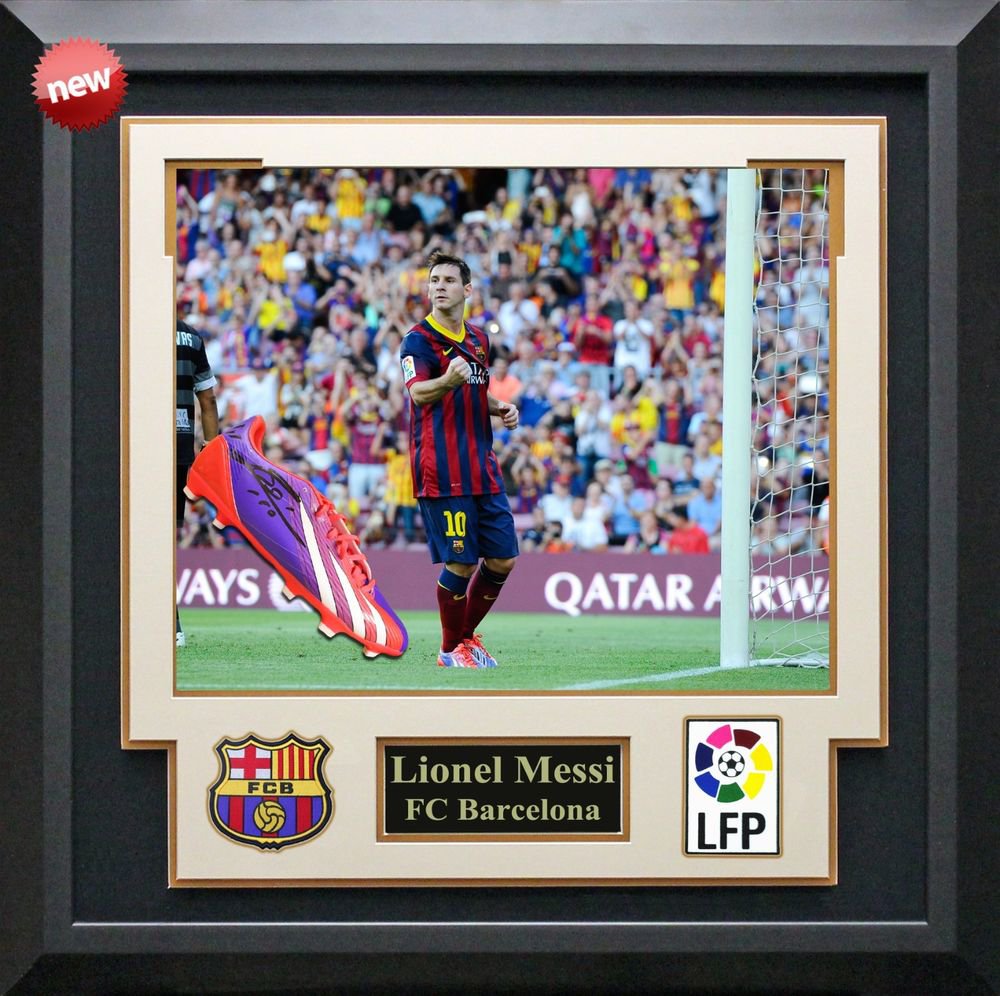 Lionel Messi Signed FC Barcelona Boot Framed