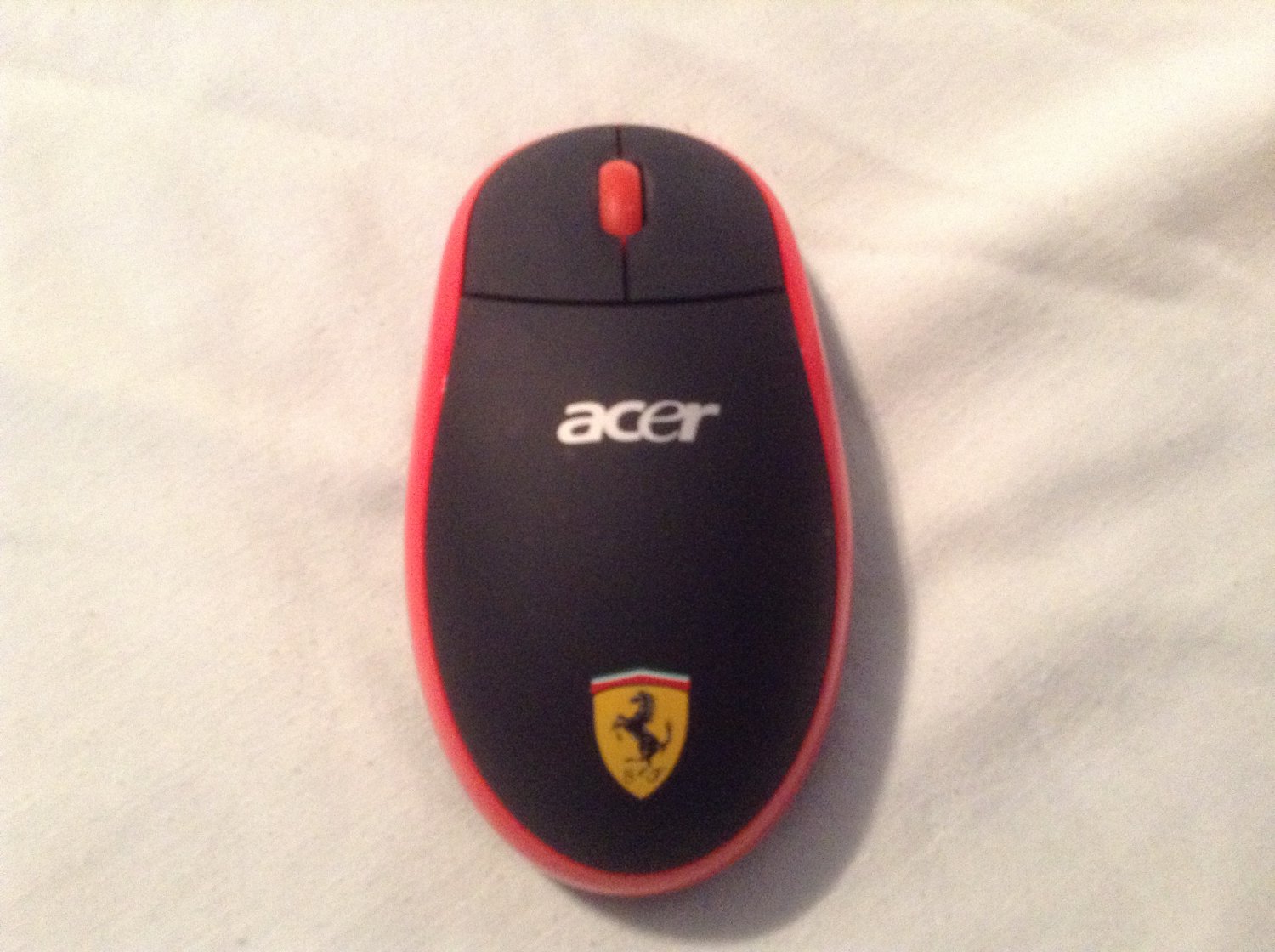 VERY RARE Acer Ferrari 4005WLMI Laptop and Bluetooth Optical Mouse