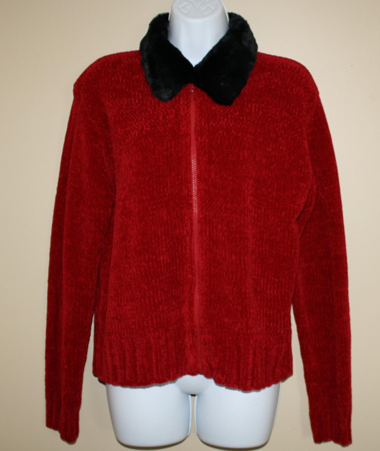 Red Chenille Jacket Zip Front M Kathy Lee Black Faux Fur Collar