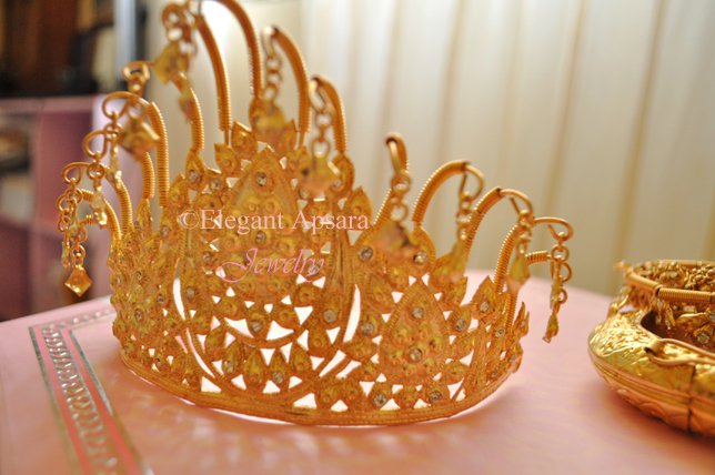Khmer Cambodian Gold Tiara Crown Wedding Engagment Handcrafted Vintage ...
