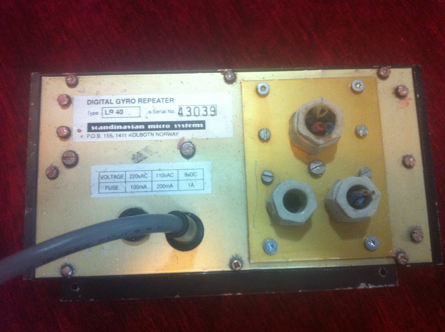 Digital Gyro Repeater LR40 of Scandinavian Micro Systems