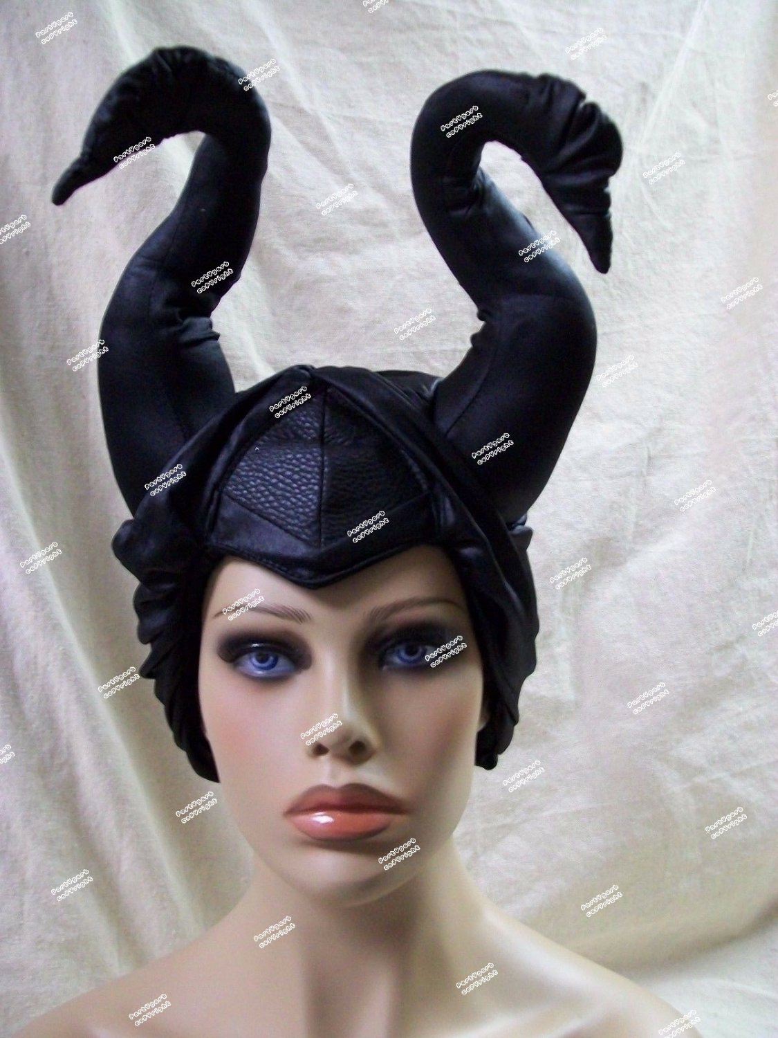 Disney Deluxe Maleficent Headpiece w/ Horns Mistress of All Evil Villain Dragon