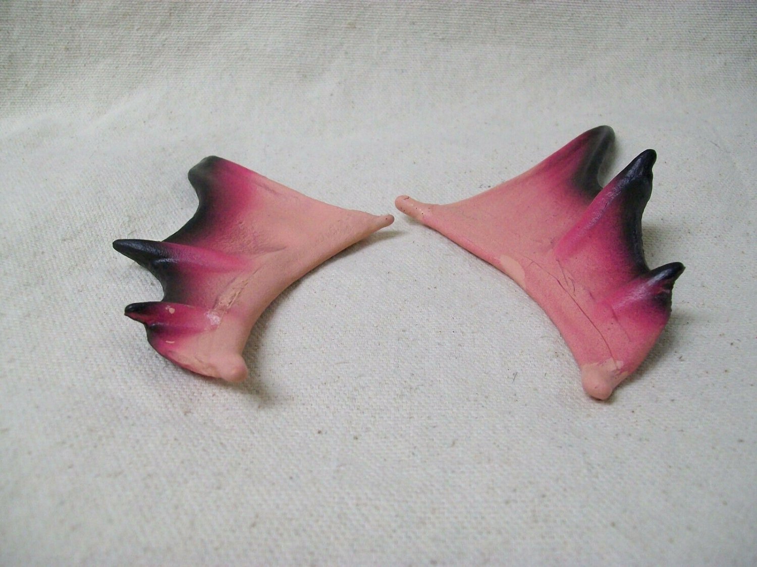 Gargoyle Ears Pink Webbed Aquatic Swamp Creature Mermaid Sea Horse ...