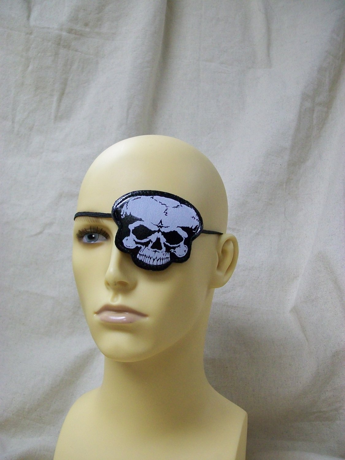 Gothic Skull Eyepatch Pirate BlackHeart Swashbuckler Buccaneer Bandit ...