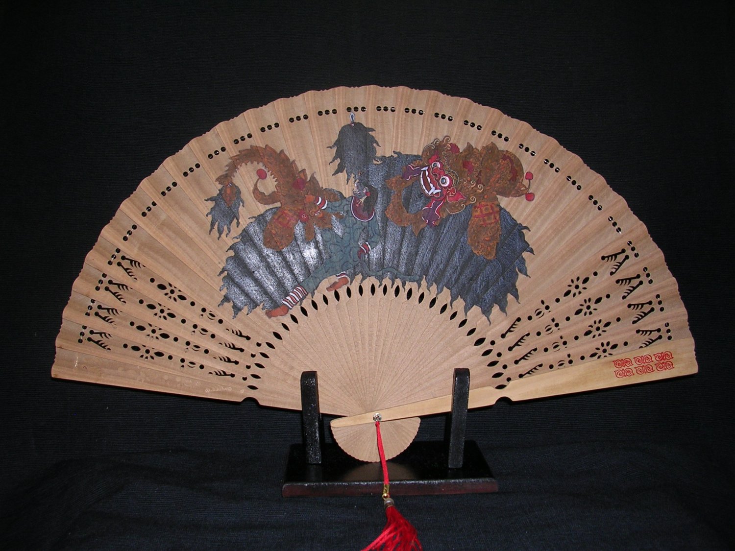 Bamboo Wood Classic Fan - Barong Bali Paint