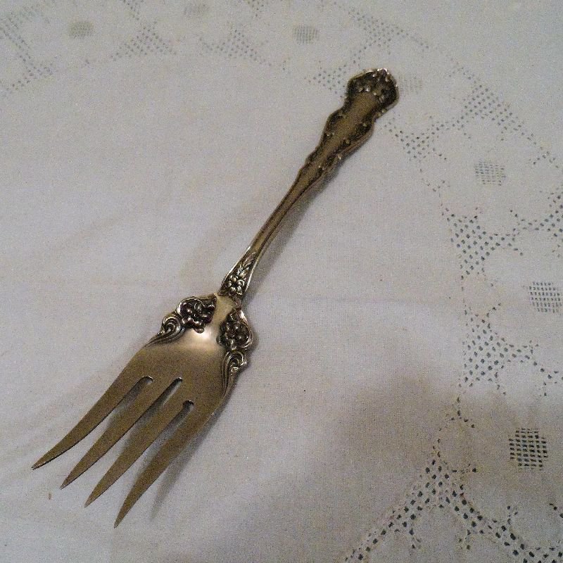 Chester Pattern Cold Meat Fork 1900 International Standard Silver Plate