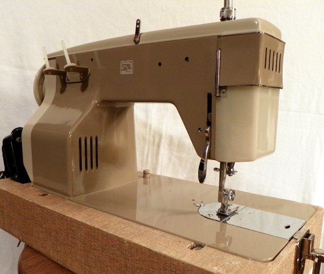 Restored Vintage Nelco Zigzag Sewing Machine - made in Japan