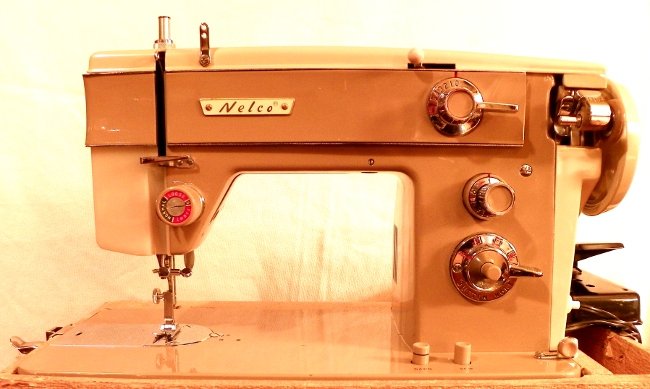 Restored Vintage Nelco Zigzag Sewing Machine - made in Japan