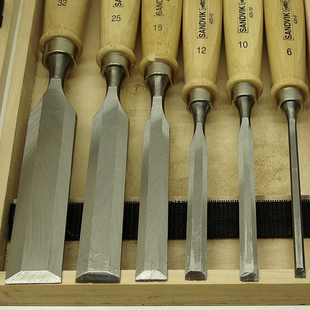 Sandvik Wood Working Chisel Set #425 Made in France Vintage 1980's