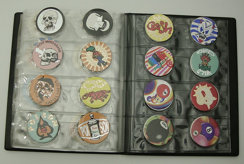 Ultra Pro Cap Folder Pogs Vintage Mid 1990s Collectors Choice 128 Caps