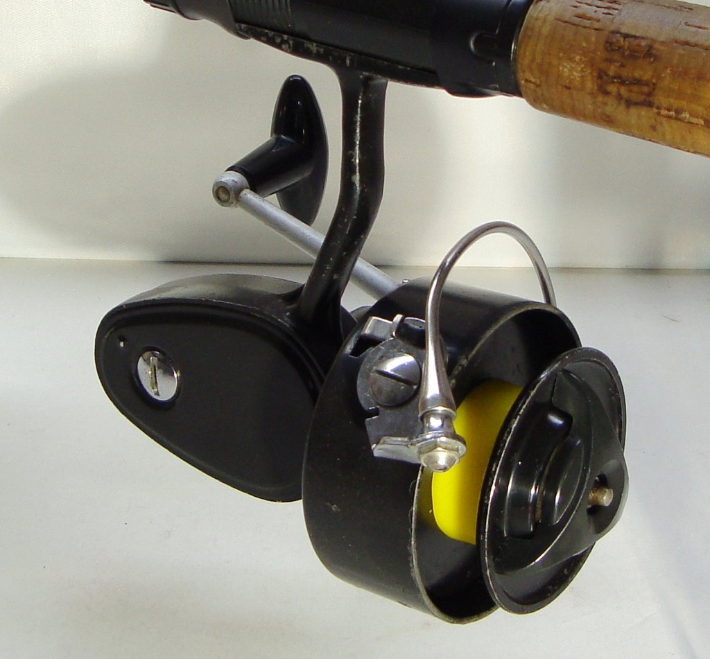 Garcia Mitchell Fishing Reel 306 #9673 Clean and Tuff