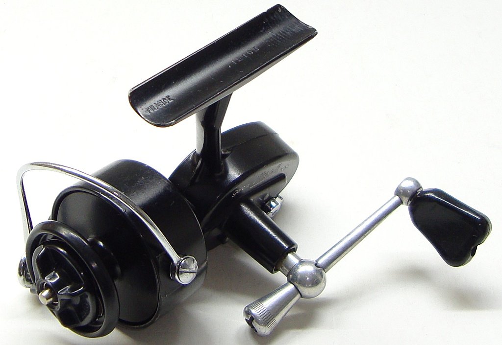 Garcia Mitchell Fishing Reel 308 #2105 very clean ! Made in France.