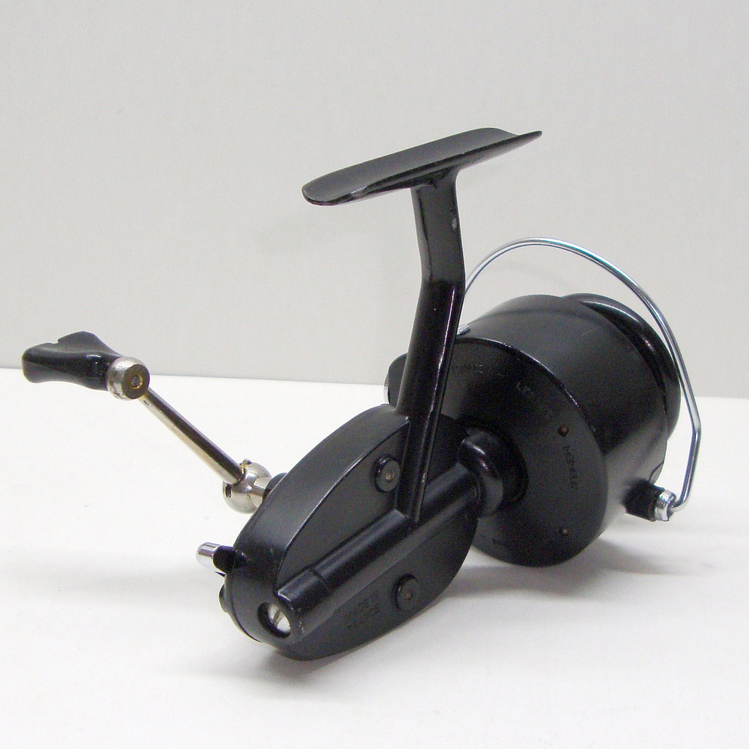 Garcia Mitchell Fishing Reel 330 Foot #5527079 Very Nice