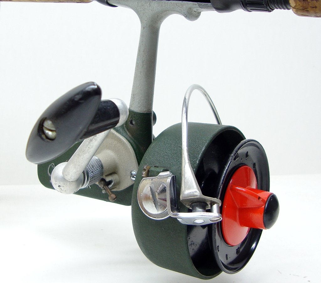 DAM Quick Super 270 Fishing Reel (Heavy River/ Surf Reel)