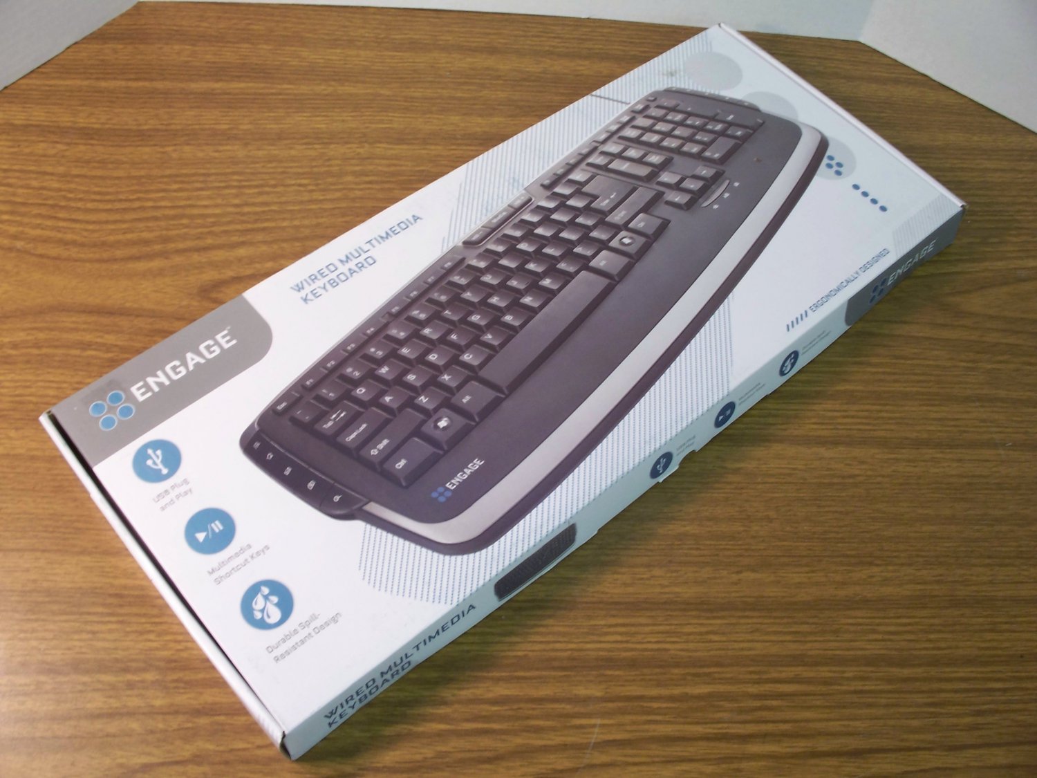 Engage USB Wired Multimedia Keyboard (OM04715) *NIB*