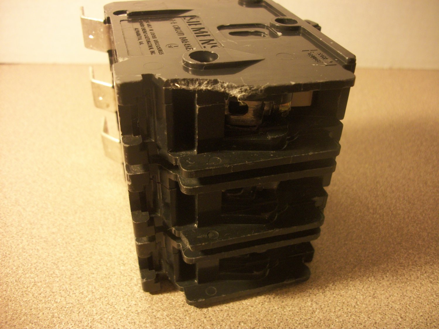 Siemens BL Circuit Breaker (B320) 20Amp 240Volt 3Pole 10kA *USED*