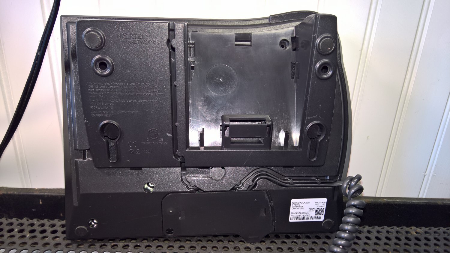 Nortel Charcoal Corded Professional Business Telephone (NT8B27/JAAAE6 ...