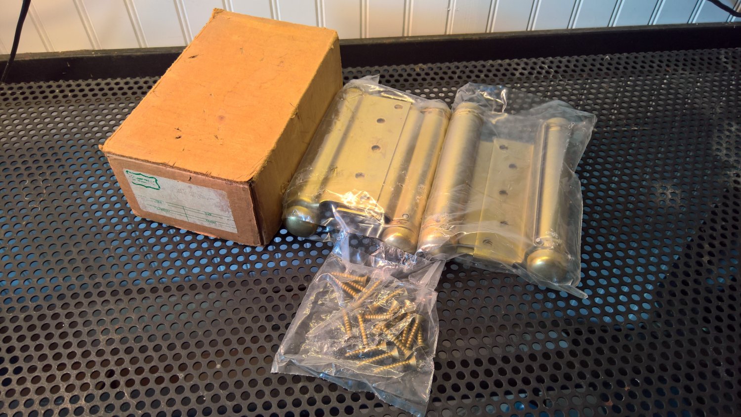 Bommer Set of 2-6" Satin Brass Steel Double Acting Spring Hinges ...