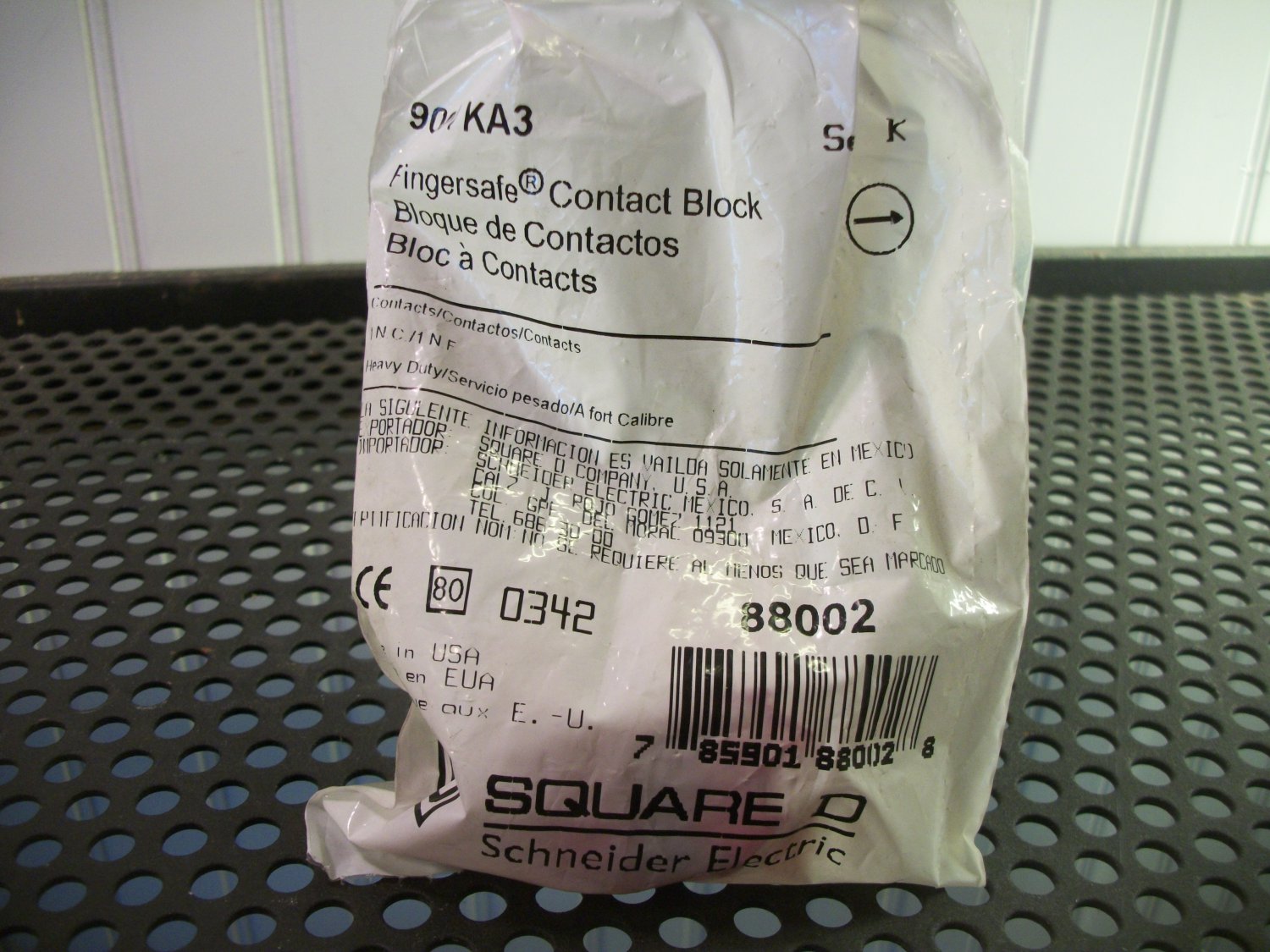 Square D 1N.C. Fingersafe Contact Block (9001KA3) *NEW*