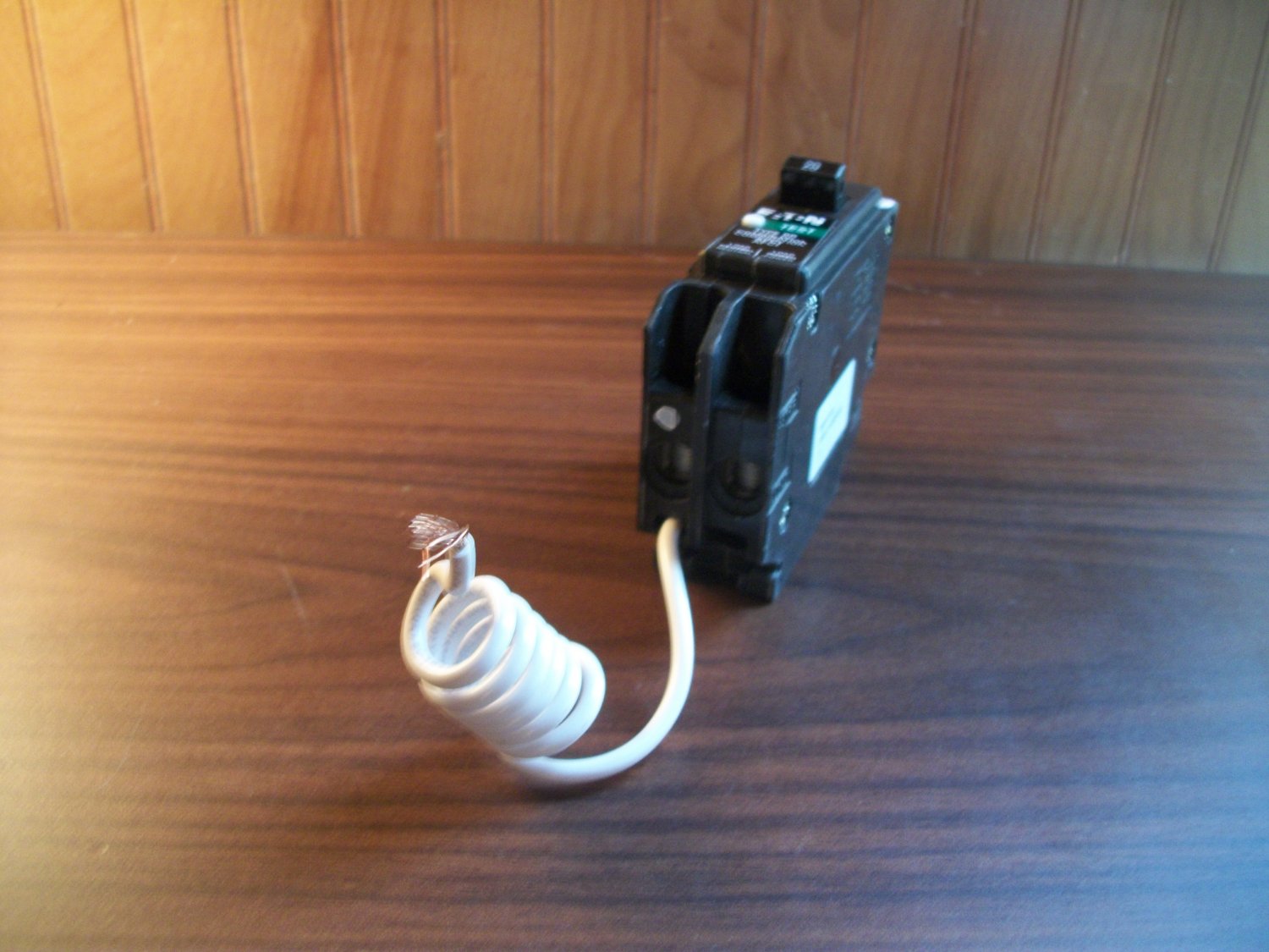 Cutler-Hammer AFCI BR Circuit Breaker (BRCAF120) 20Amp 120Volt 1Pole ...