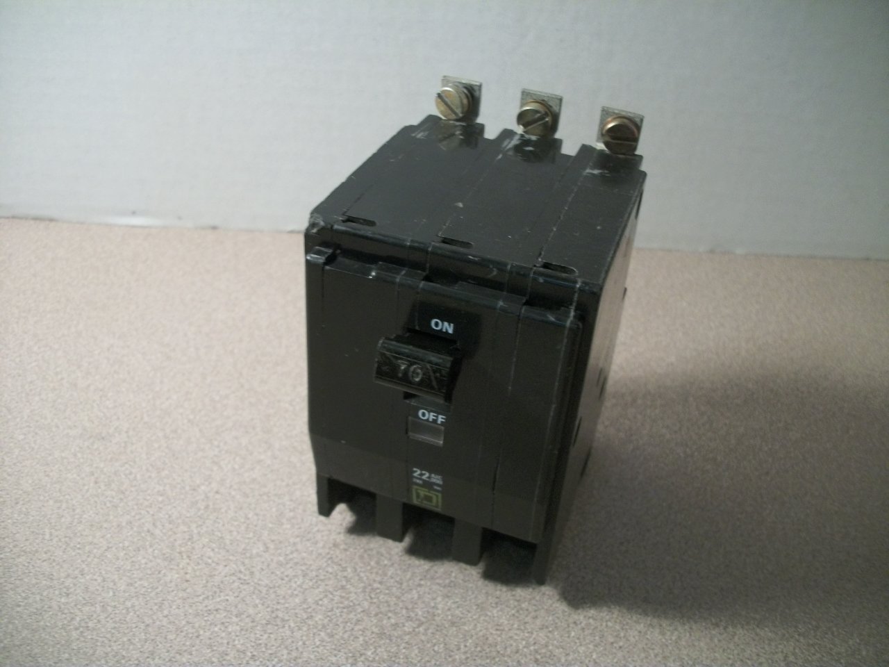 Square D QOB Circuit Breaker (QOB370VH) 70Amp 240Volt 3Pole 22kA *USED*