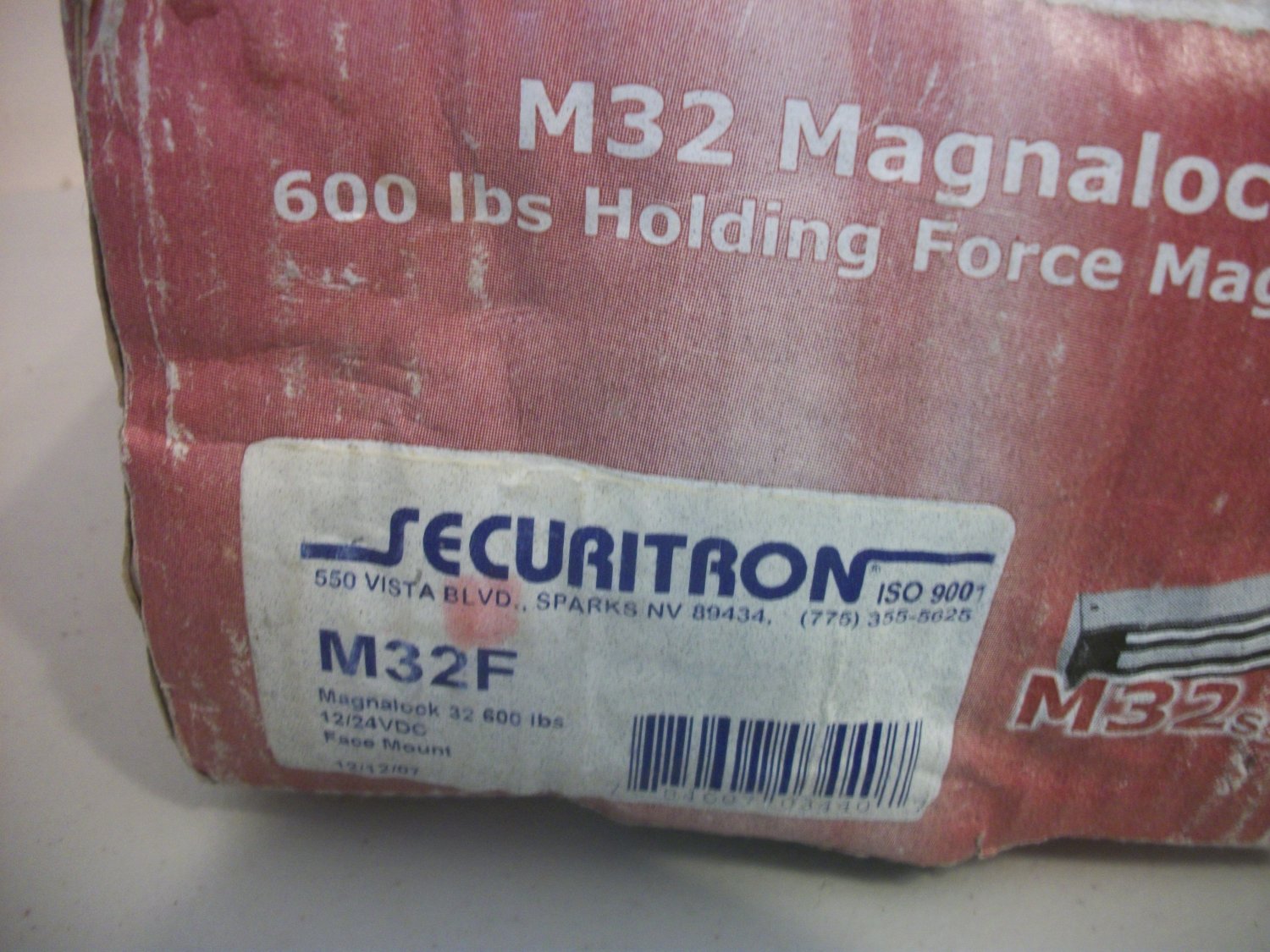 Securitron M32 Magnalock Face Mount Electromagnetic Lock (M32F) 12 ...