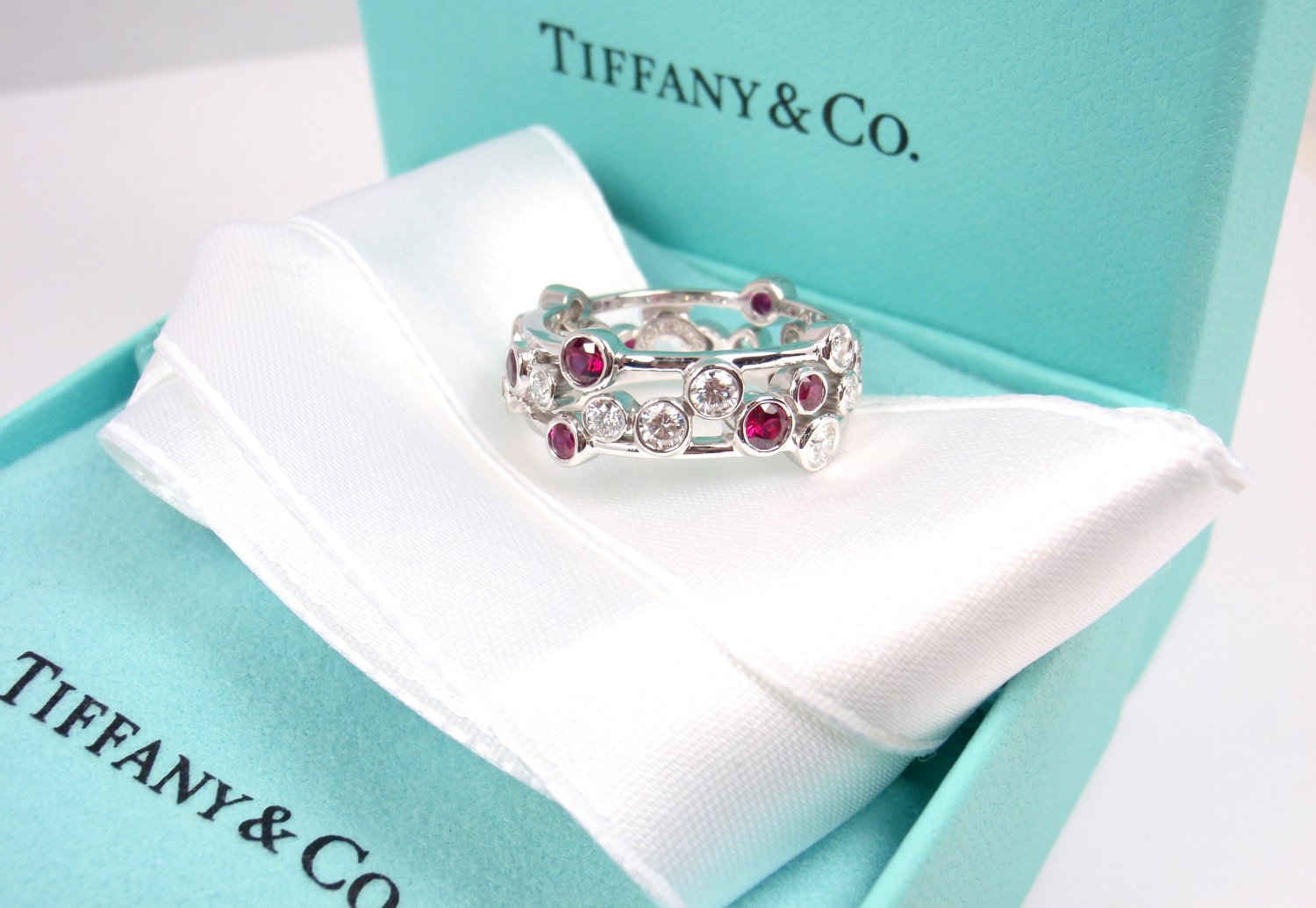 Tiffany & Co Bubbles Platinum Diamond Ruby Band Ring Size 7.5 with box