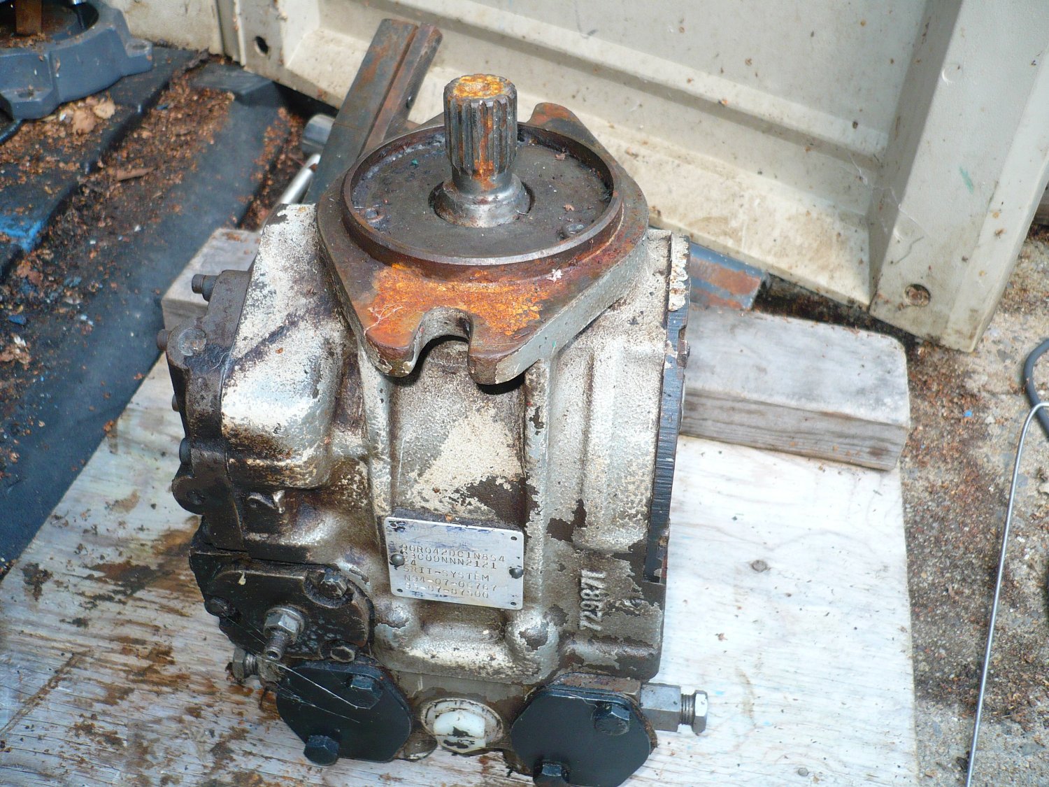 Sauer Sundstrand 90 Series Axial Piston Hydraulic Pump SR II System