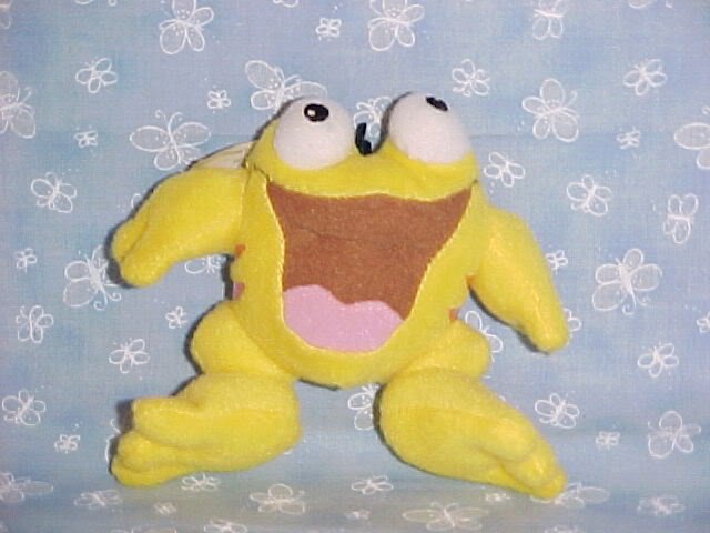 McDonald's Neopets YELLOW QUIGGLE Frog Mini Plush