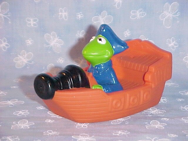 4" long The Muppets KERMIT in Boat Plastic Figure Toy