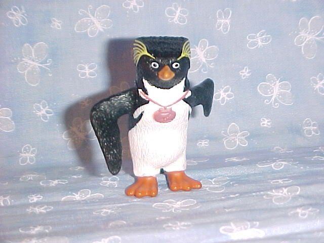2½" tall Surf's Up Cody BIG Z PVC Figure Penguin