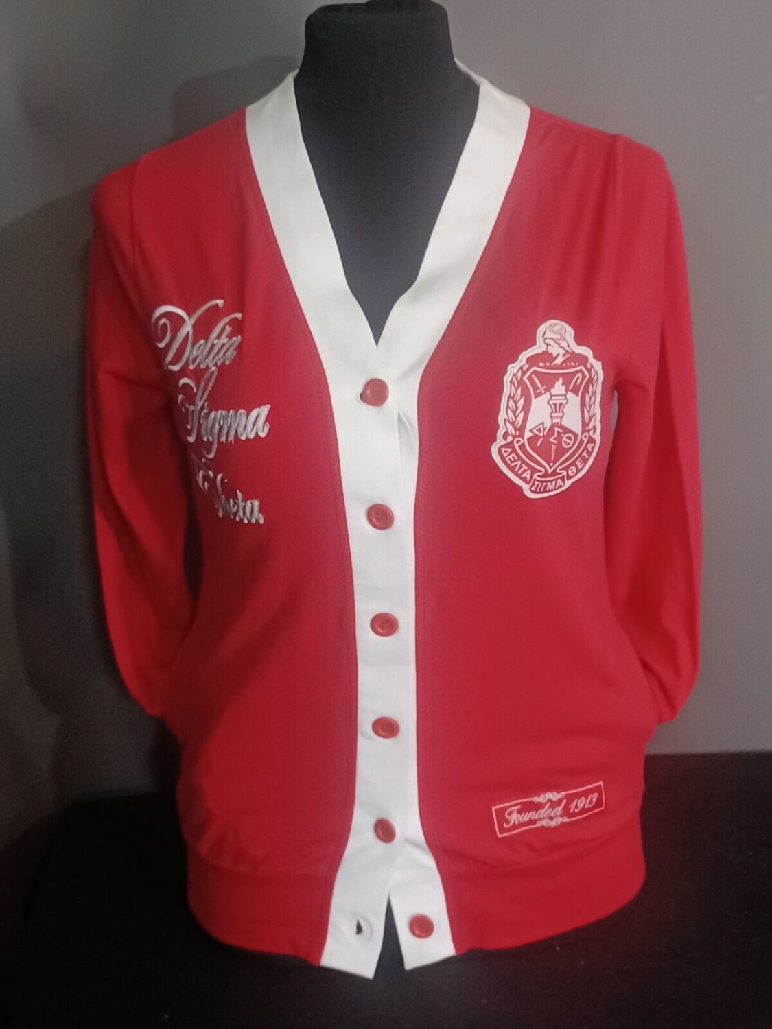 Delta Sigma Theta Sorority RED LIGHT CARDIGAN SWEATER Small Delta ...