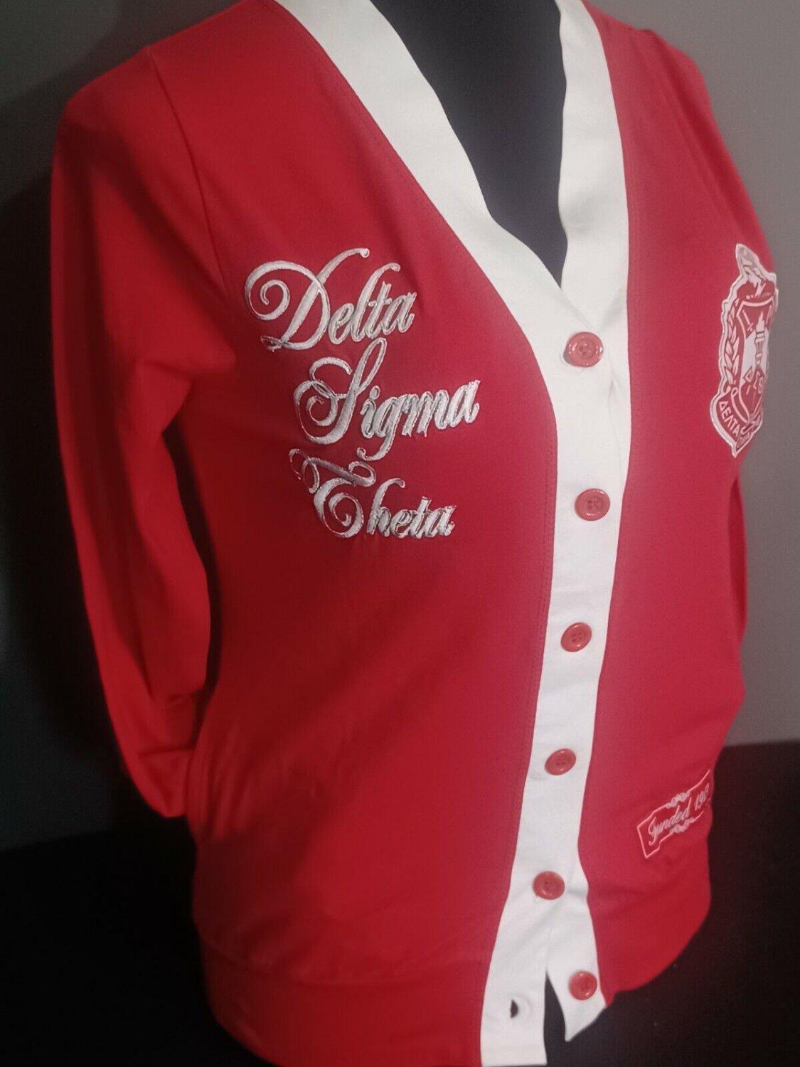 Delta Sigma Theta Sorority RED LIGHT CARDIGAN SWEATER Small Delta ...