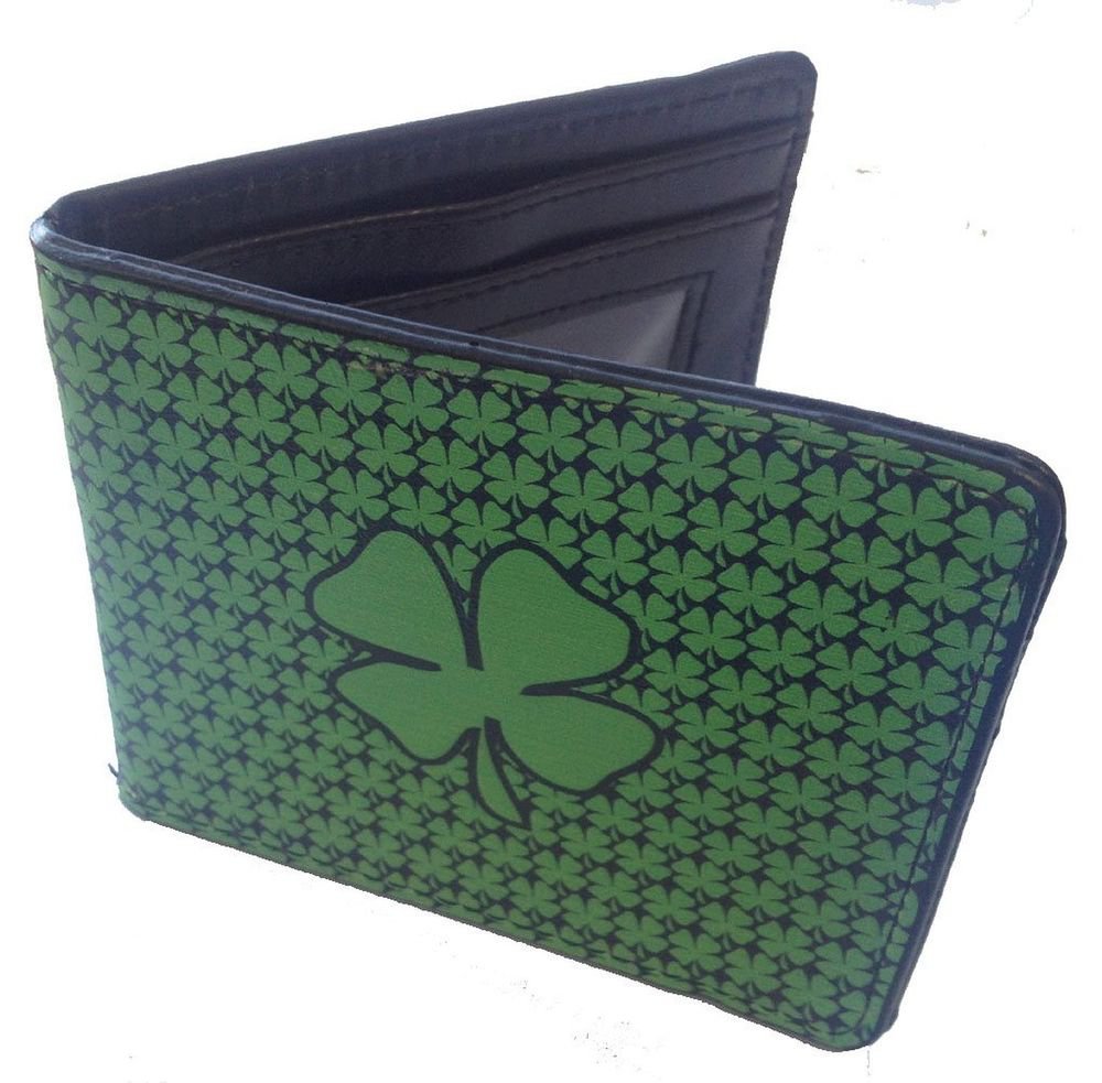 Lucky 4 Leaf Clover w/ Small Clovers Pattern Bi-Fold Wallet