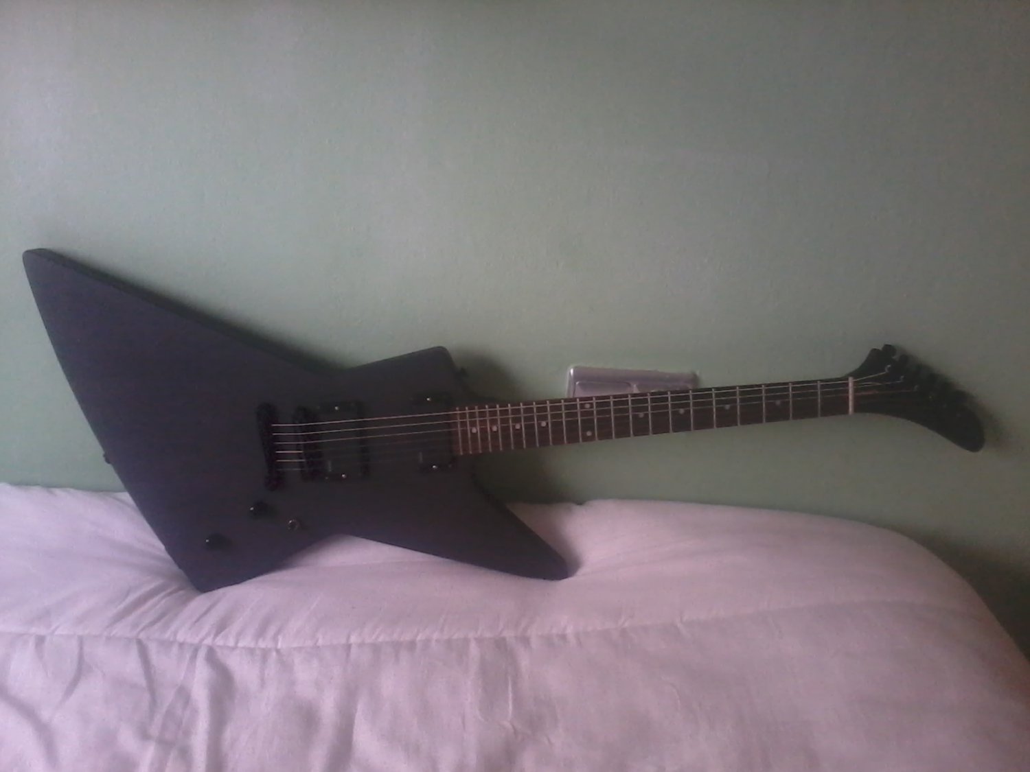 Edwards ESP E-EX-125E Stain Cloudy Black guitar new, EMG pickups, with bag