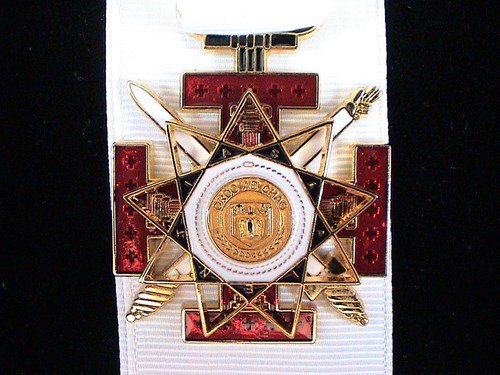 33rd Degree Scottish Rite Jewel Freemason Masonic