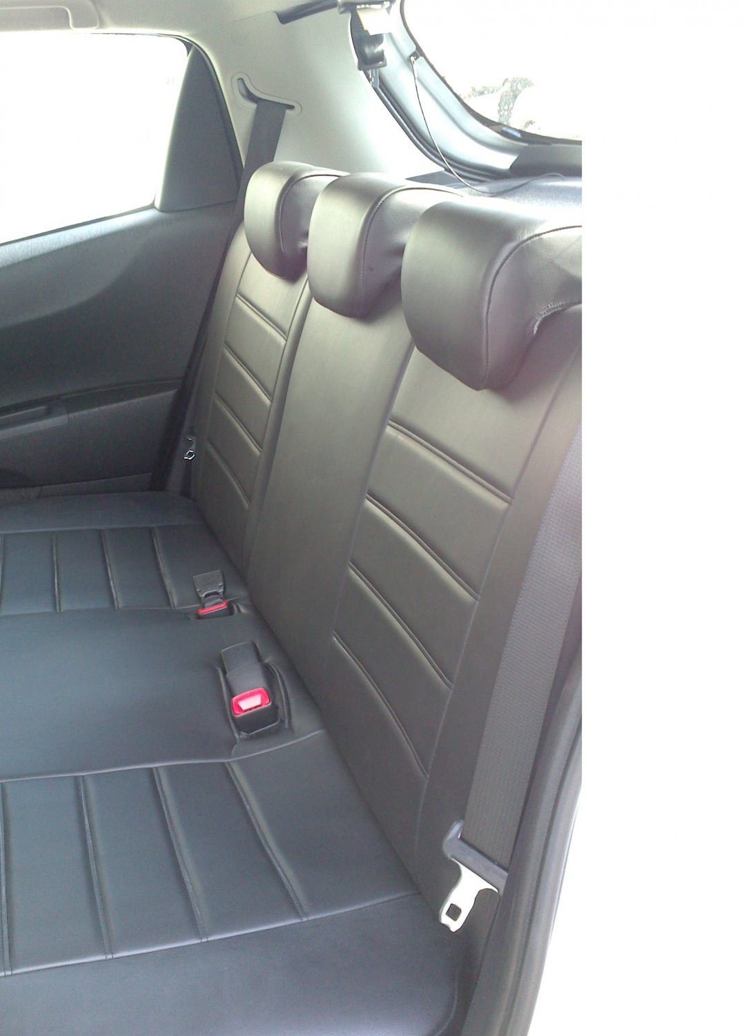 TOYOTA YARIS 2011-... 5 DOORS FRONT AND REAR LEATHERETTE CUSTOM BLACK ...