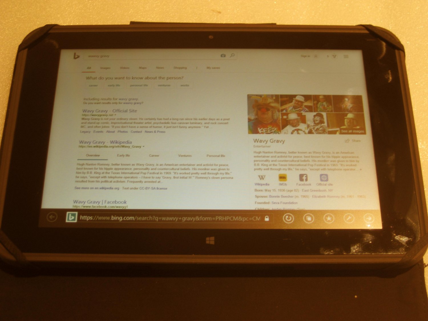 HP Pro Tablet 10 EE G1 Atom 32gb SSD 8 Pro Bundle!!!