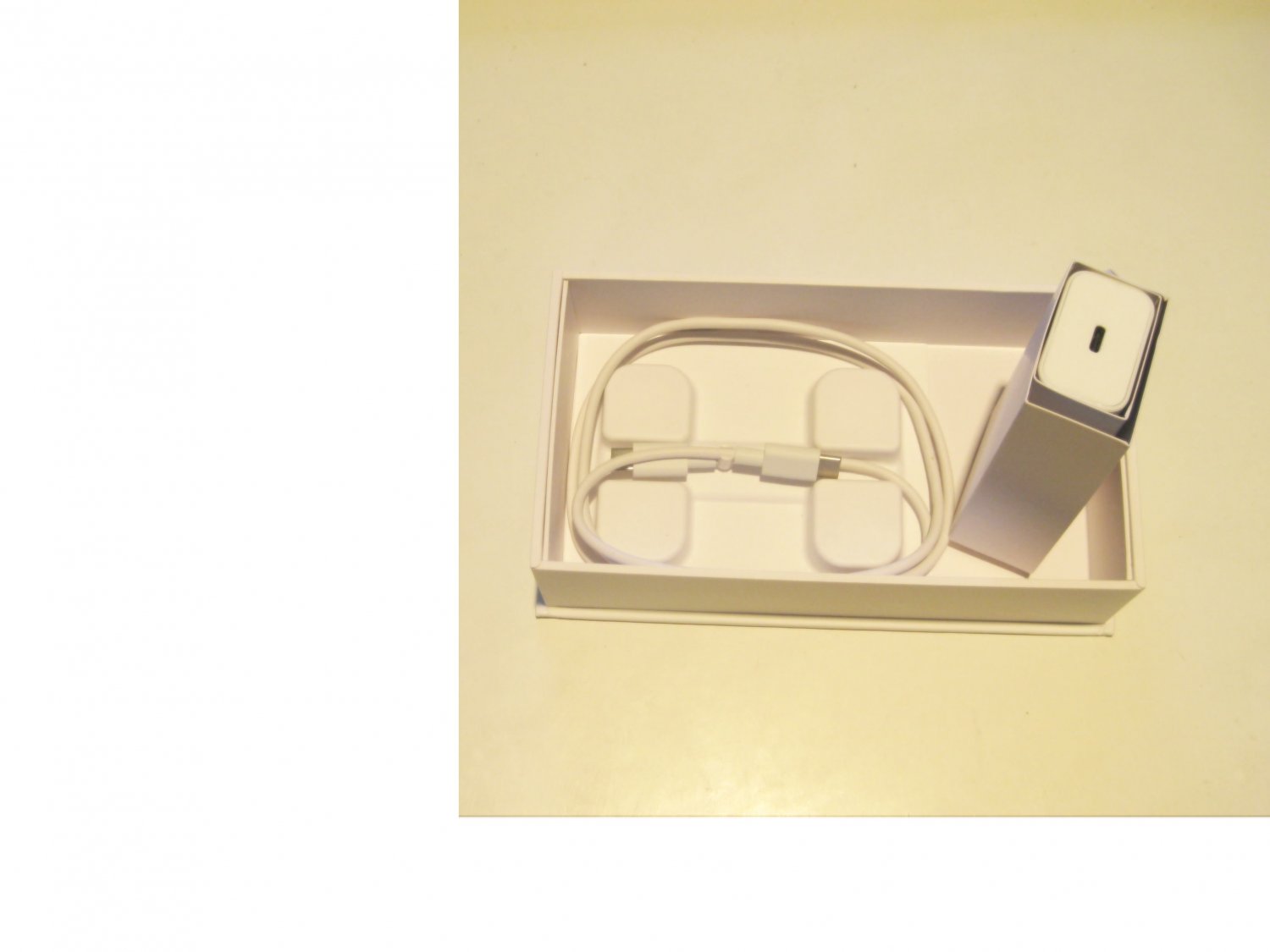 9/10 Clearly White Unlocked Google Edition Pixel 2 64GB Deal!!