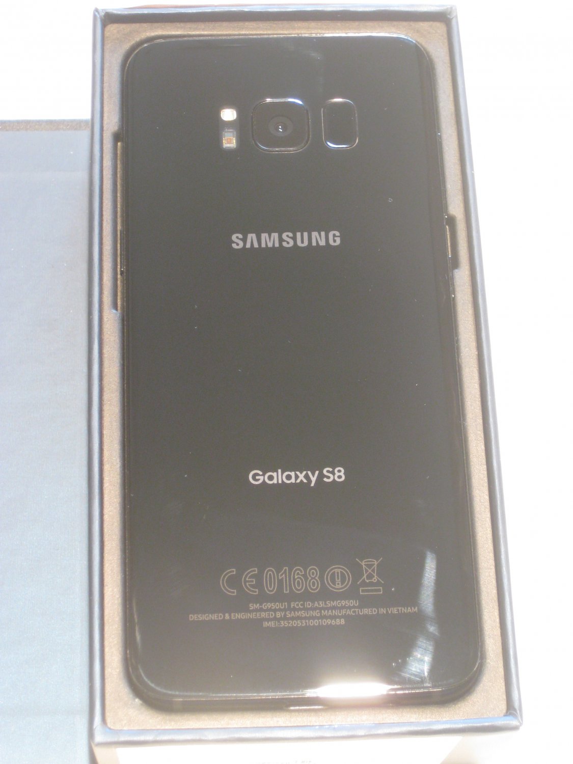 Excellent 64gb Fact Unlocked Samsung S8 G950U1 Bundle!!
