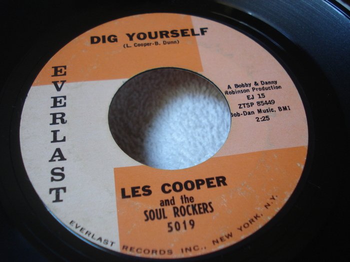 LES COOPER & THE SOUL ROCKERS-LISTEN♫ DIG YOURSELF