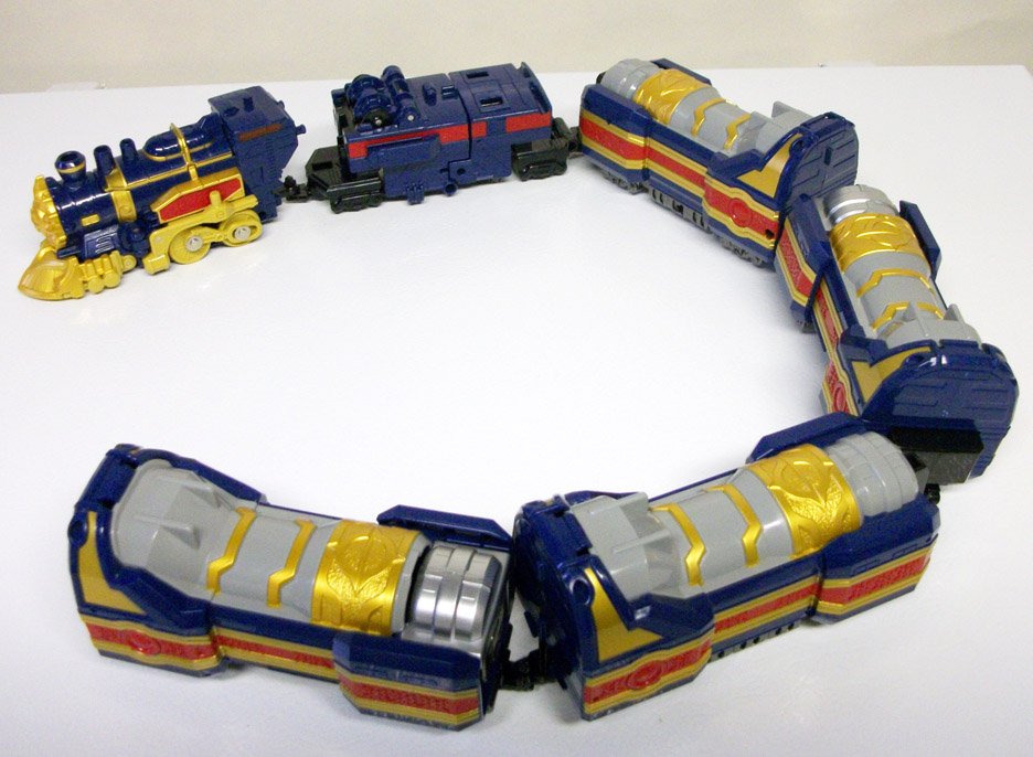 Power Rangers Solar Streak Megazord Mystic Force train w/ sound Bandai 1996