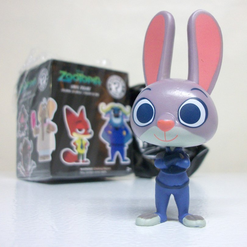Funko Zootopia Judy Hopps police officer Mystery Minis Disney movie ...