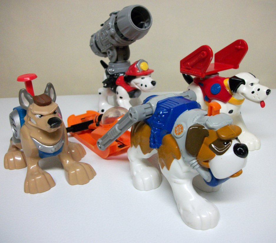 Rescue Heroes Lot of 4 Dogs Smokey K9 Windchill firedog dalmatian ...