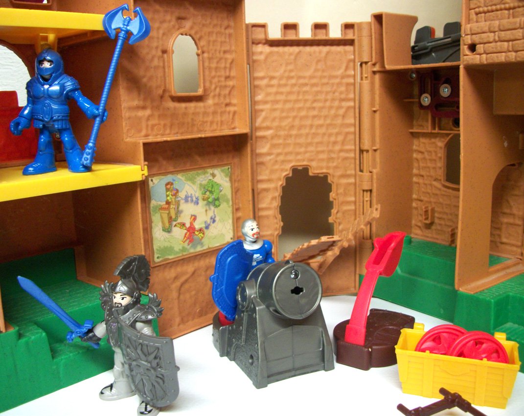 Eagle Talon Castle Imaginext playset huge knights set transforming ...