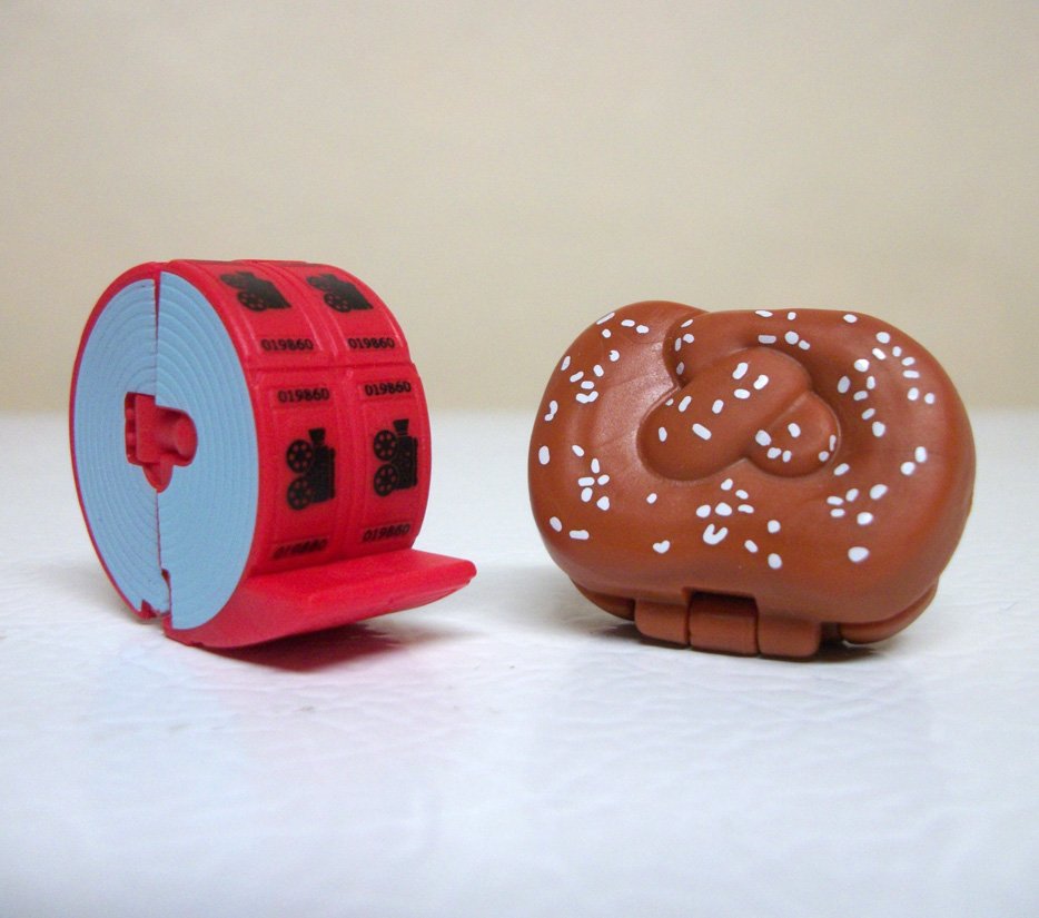 BotBots Knotzel & Movie Munchster S3 S4 lot Transformers pretzel red ...