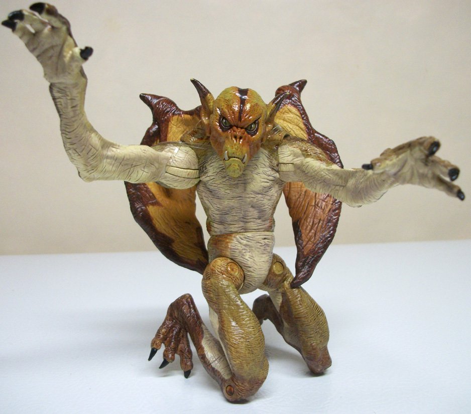 Raze Gargoyle Stan Winston Creatures orange monster loose 8" figure ...